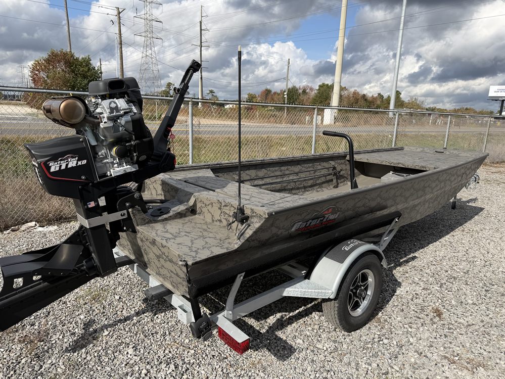 GatorTail 1754 Extreme Series Duck Hunting Boat and 40XD Mud Motor ...