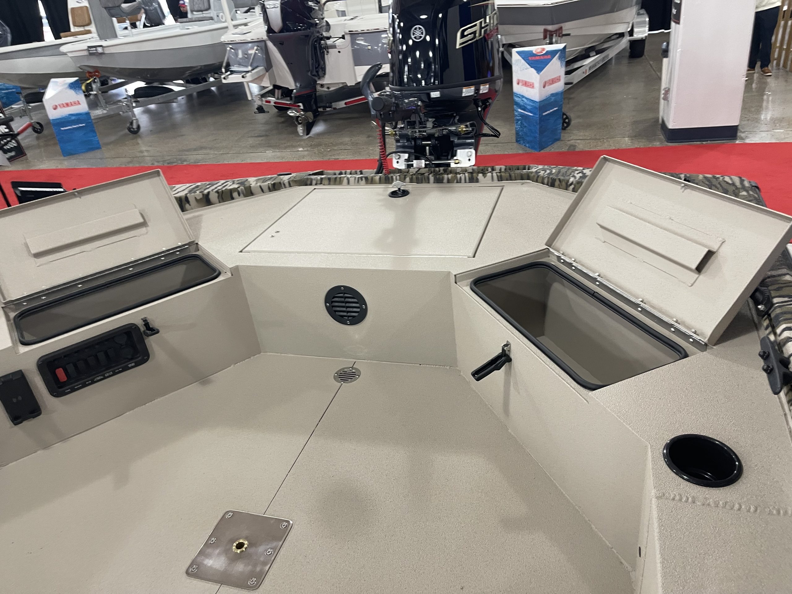 Avid Boats 18 Commander Aluminum Duck Boat - STK# AV18 3562 - Jerrys Marine