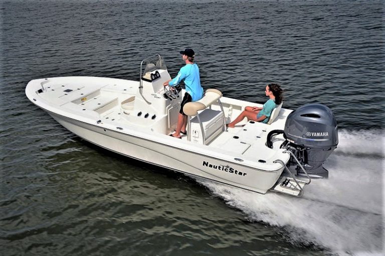 NauticStar Bay Boats - Jerrys Marine